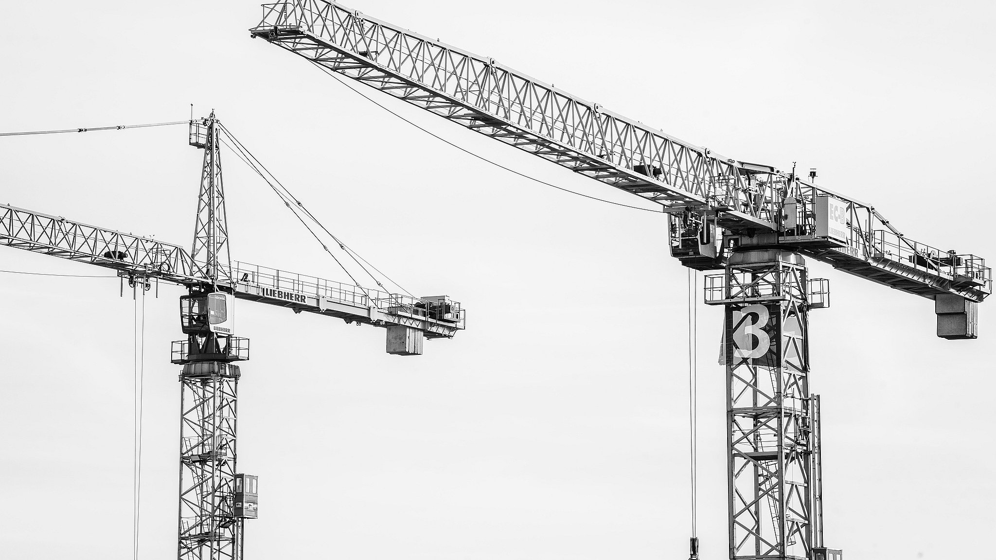 Stort byggefirma går konkurs: Kan koste mange jobbet | TV2 Østjylland Stort byggefirma går konkurs: Kan koste mange jobbet | TV2 Østjylland