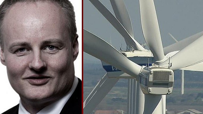 Kæmper for sine millioner | TV2 Østjylland Kæmper for sine millioner | TV2 Østjylland